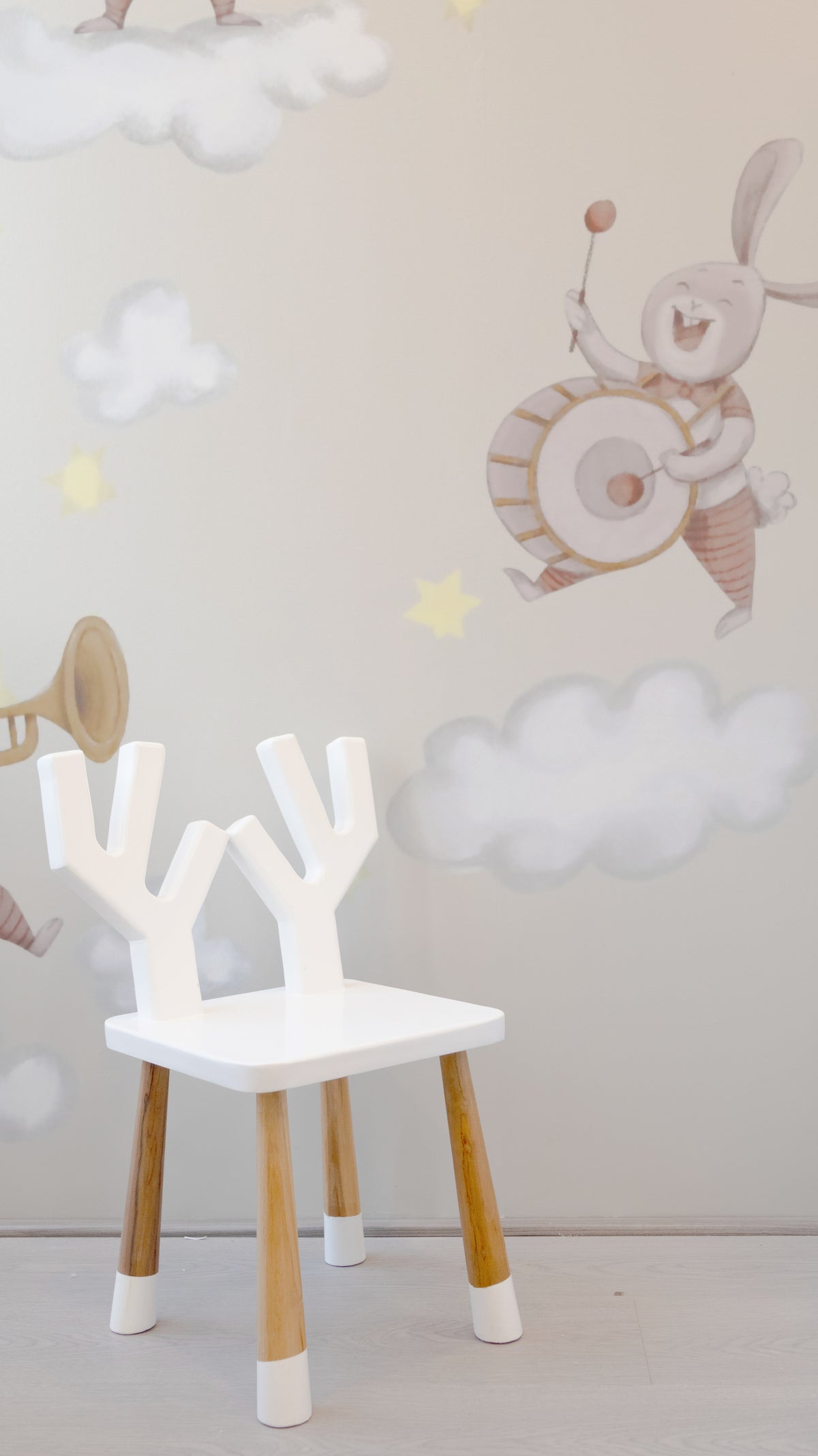 Rudolf Chair — WADDLE AND ROO (OPC) PRIVATE LIMITED